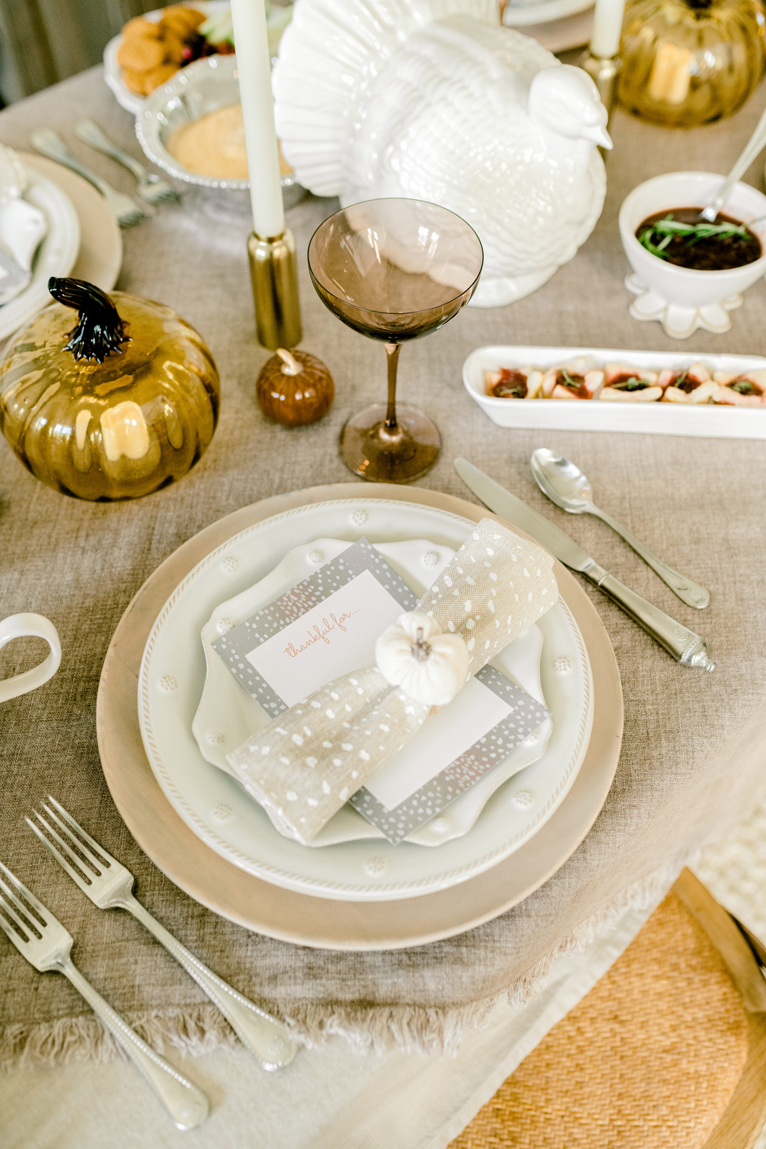 Neutral Thanksgiving | Jackson Morgan Southern